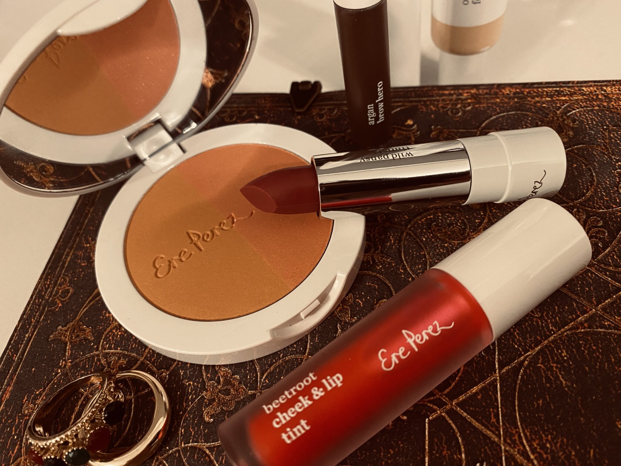 Ere Perez Natural Beauty- Makeup Brushes & Cosmetics Review - The ...