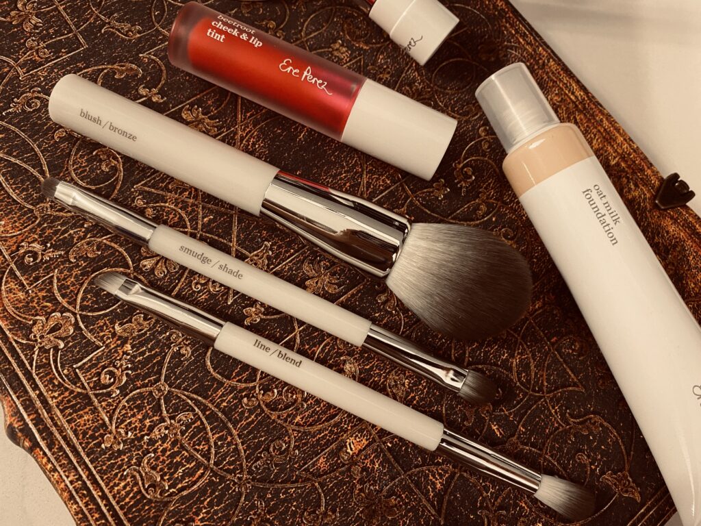 Ere Perez Natural Beauty- Makeup Brushes & Cosmetics Review - The ...