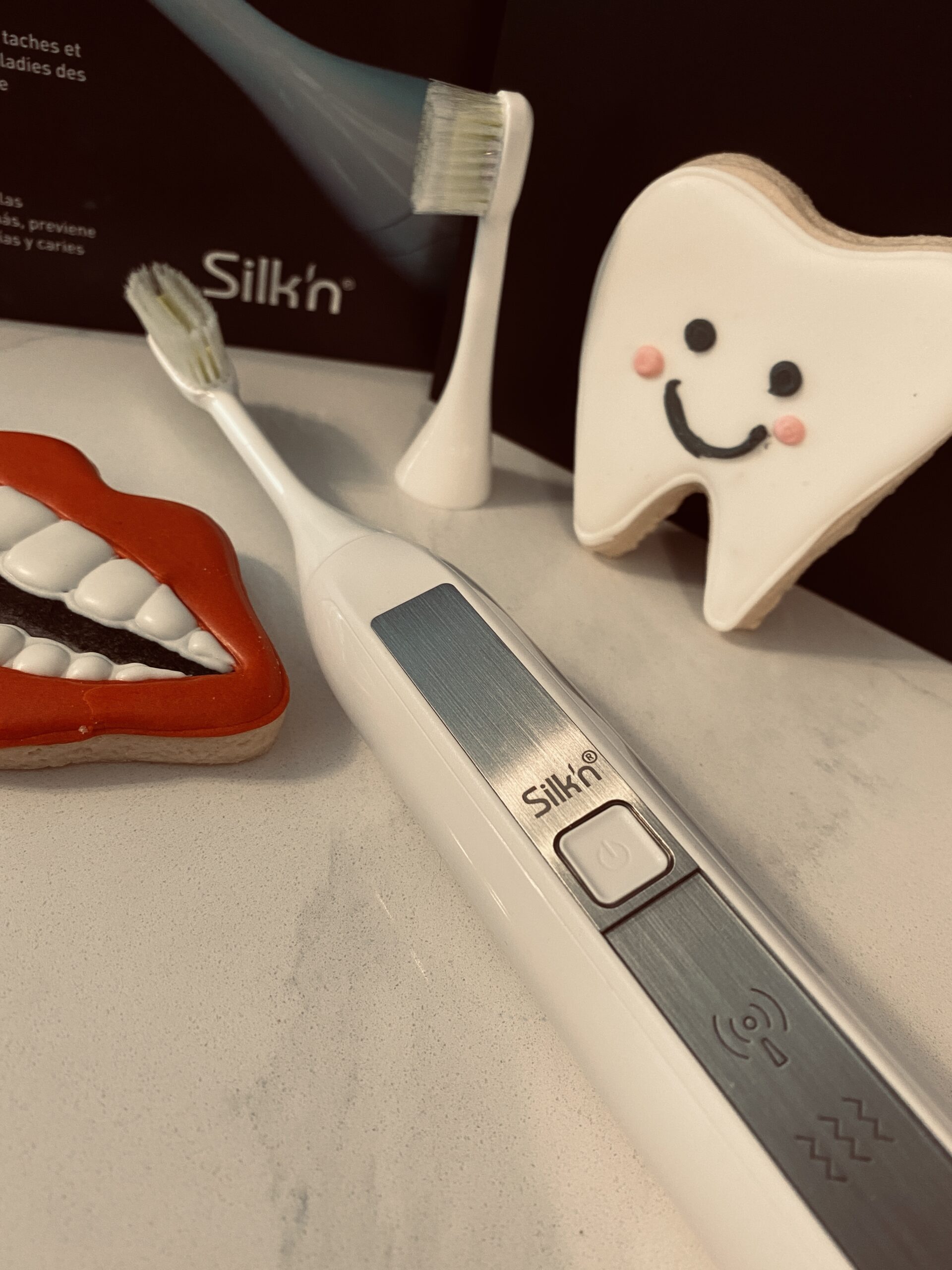 NEW Silk'n ToothWave DentalRF® Technology Toothbrush Review - The ...